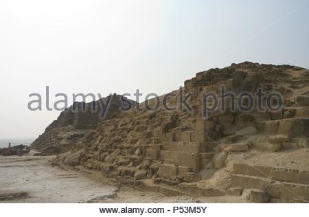 Egypt. Satellite pyramids of the Great Pyramid of Khufu known as The ...