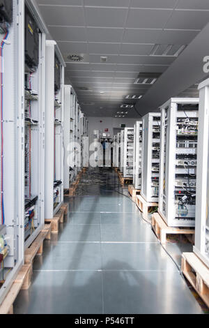 Servers Farm in a Data center Stock Photo - Alamy