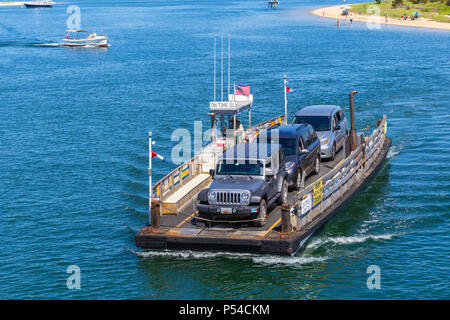 Chappy Ferry "On Time III" arrives with cars and passengers from ...