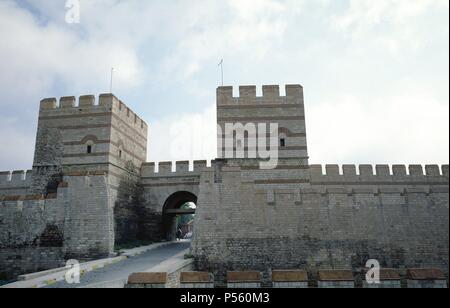 Byzantine Land Walls of Constantinople or Theodosian Walls (c5th ...