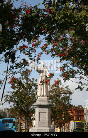 Statue of Father Mathew in Dublin, Ireland Stock Photo - Alamy
