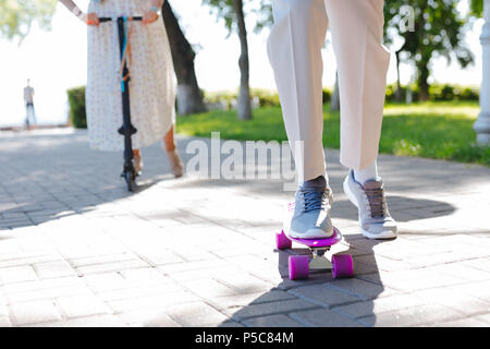 close up of a skate Stock Photo - Alamy