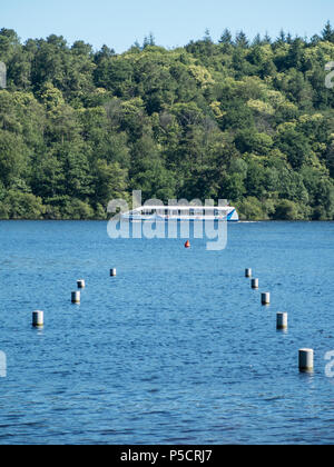 Anse de Sordan on the Lac Guerlédan, Brittany Stock Photo - Alamy