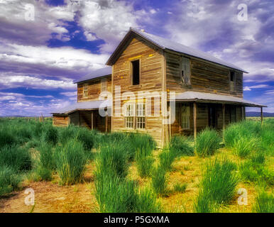 Abandoned homestead The Shirk Ranch Near Adel Oregon Stock Photo - Alamy