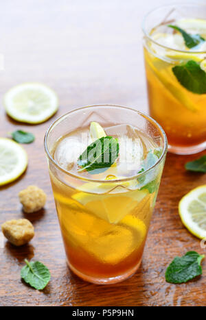 Lemon iced tea with mint, Frech Cold Drink Stock Photo - Alamy