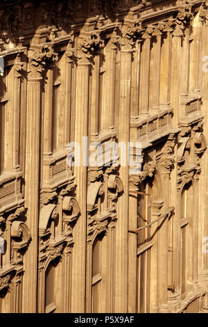 Close up of a classical old fashioned public pay phone Stock Photo - Alamy