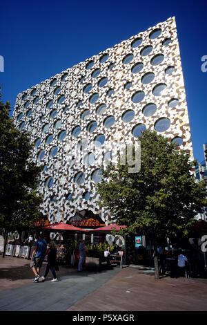 Cafe Rouge and The Ravensbourne University Building, Greenwich ...