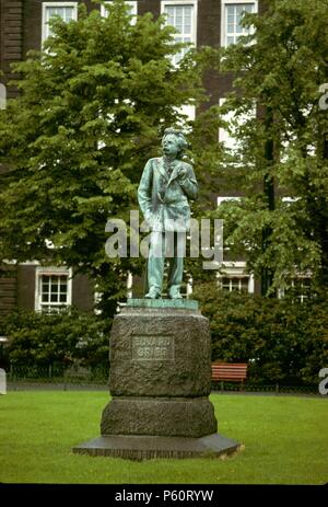 MONUMENTO A EDVARD GRIEG 1843/1907. Location: EXTERIOR. Bergen Stock ...