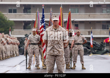 Colonel Clay Tipton, commanding officer of the 11th Marine ...