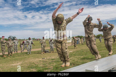 Corporal (UK) Ian Chapman, 299 Parachute Squadron Royal Engineers ...