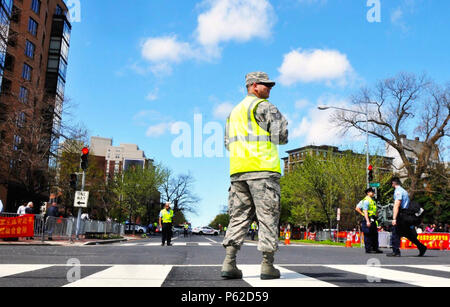 Members of the 113th Military Police Company salute the colors during ...