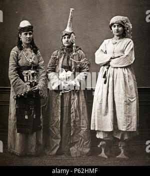 Sebah, Pascal (1823-1886) - n. 016 - Mosquée Soultan - Fontaines des ...