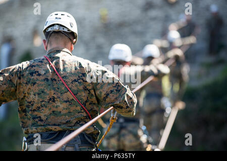 A French Commando training instructor with the National Commando ...