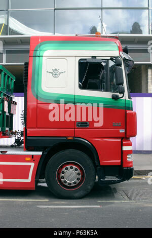 Front view of lorry delivering mechanical parts to site in central ...