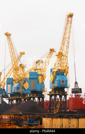 Coal Unloading from a ship in the port of Swinoujscie, Poland Stock ...