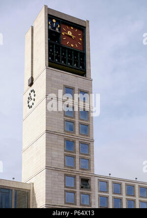 The clock tower of the SPD Stuttgarter Rathaus, Marktplatz in Stuttgart ...