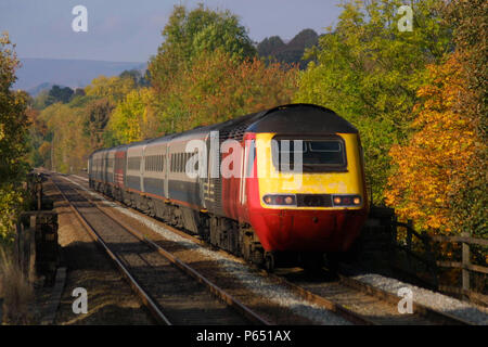 A Midland Mainline HST Rio service passes through the Hope Valley in ...