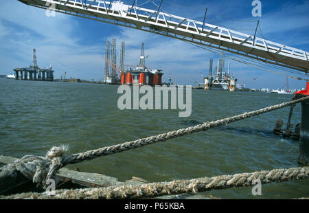 Oil Rigs off Galveston, Texas Stock Photo - Alamy