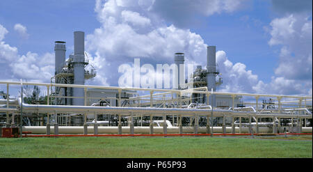 Oil Refinery At Seria, Brunei Stock Photo - Alamy