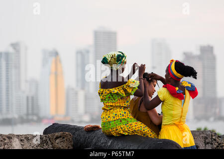 Afro-Colombian girls, dressed in the traditional ‘palenquera’ costume ...