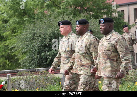 Col. Landis Maddox (left), commander of the 25th Division Sustainment ...