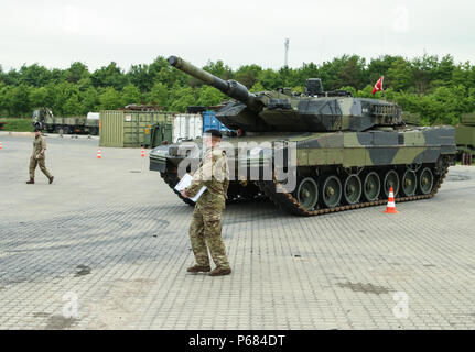 Norwegian army, Leopard tank during exercises of NATO Mobile Force of ...