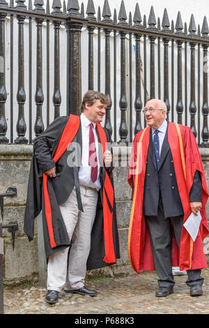 Cambridge University Students waiting on King's Parade outside Regent ...