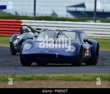 Julian Thomas, Calum Lockie, Chevron B8, Yokohama Trophy for Masters ...