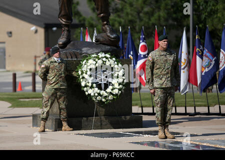 Brig. Gen. John Deedrick, Deputy Commanding General of the 1st Special ...