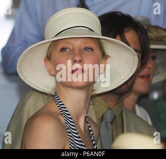 Anne Heche 2001 Photo By John Barrett/PHOTOlink.net Stock Photo - Alamy