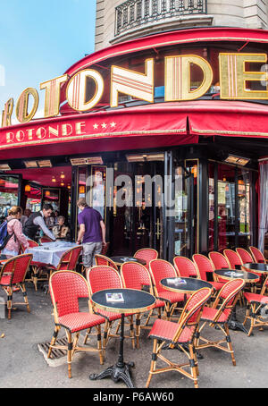 Paris, Boulevard Montparnasse, La Rotonde Stock Photo - Alamy