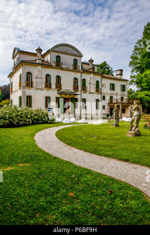 Garden, Villa Widmann Rezzonico Foscari, Mira, Veneto, Italy Stock ...