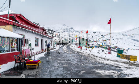 old baba mandir dedicated to harbhajan singh, popular tourist place in ...