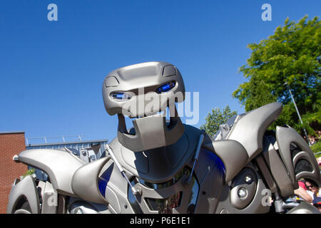 titan metal robot entertaining Cyberstein entertainment actor Stock ...