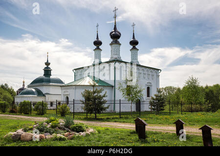 Church of the Entry into Jerusalem and Pyatnitskaya Church of St ...
