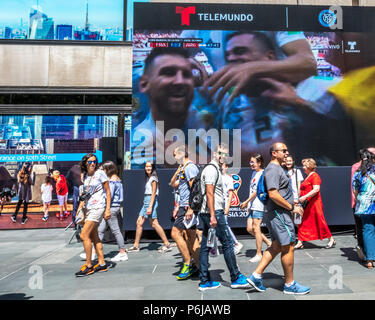 Argentinian fans cheer Lionel Messi of Argentina after the FIFA World ...