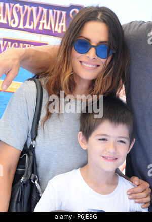 LOS ANGELES - JUN 30: Sarah Shahi, Steve Howey, Children at the Hotel ...