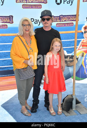 David Spade and Harper Spade at the "Hotel Transylvania 3: Summer ...