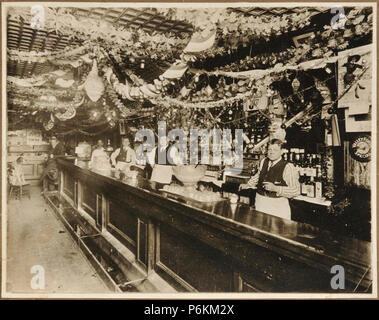 1915 Babe Ruth with Father in bar Stock Photo - Alamy
