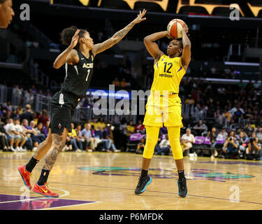 Las Vegas Aces guard Chelsea Gray (12) plays against the Golden State ...