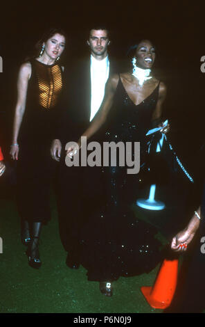 Naomi Campbell 1992 Photo By John Barrett/PHOTOlink Stock Photo - Alamy