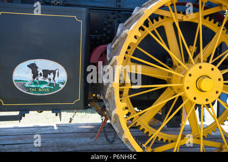 vintage Russell steam engine tractor Stock Photo - Alamy