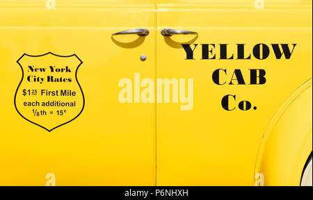 New York Yellow Cab Co. vintage taxi cab. Classic cab car with historic ...