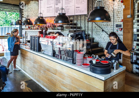 Shoreditch Cafe - Shoreditch Grind Cafe on Old Street Roundabout, aka ...