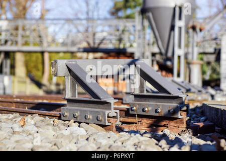 railroad ending- the end of railroad tracks Stock Photo - Alamy