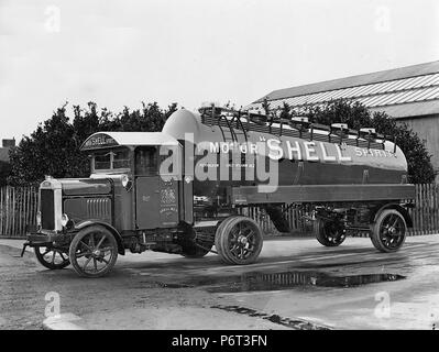A Shell articulated fuel tanker lorry travelling along the Kingsway ...