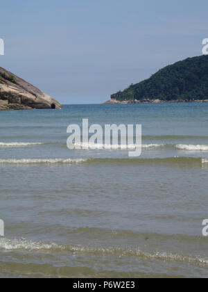 Pernambuco beach, Guaruja, São Paulo, Brazil Stock Photo - Alamy