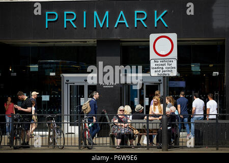 Primark Manchester shop front exterior Stock Photo - Alamy