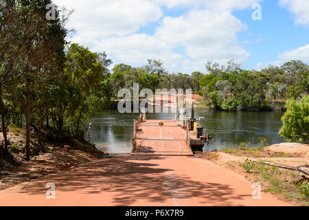 Car Ferry across the Jardine River, Cape York Peninsula, Far North ...