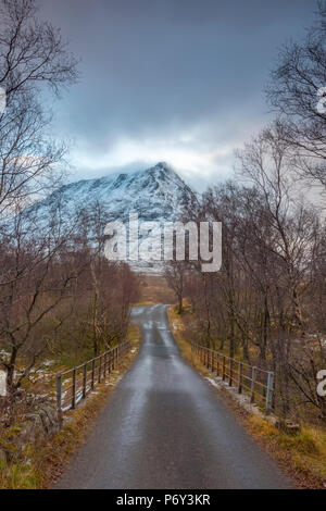 Scotland, Highlands, Glen Coe, Deserted Highland, Bungalow and Mountain ...
